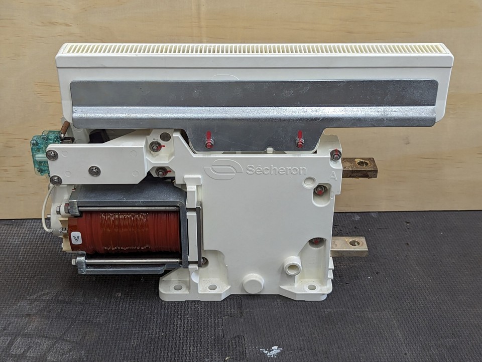 Secheron BMS 18.08 SG202425RAAZAZZ DC contactor 1800V 800A (Ith) 500A ...