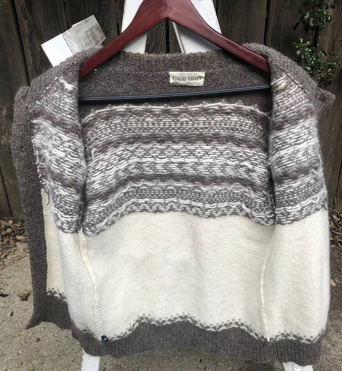 Vintage Kauri Kraft New Zealand Wool Cardigan Sweater… - Gem