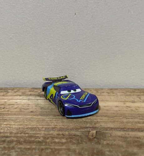 Disney Pixar Cars 3 J.D. McPillar #4 Tow Cap Next Gen Piston Cup Racers ...