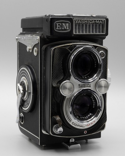 Yashica-Mat EM Twin-Lens Reflex Camera | eBay