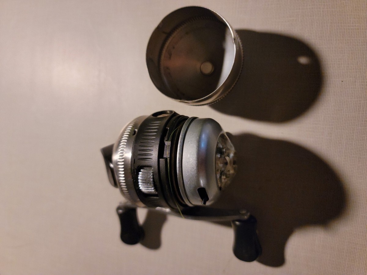 Zebco Authentic 33 Fishing Reel Spincasting Reel Panfish Zebco Authentic 33 Fishing Reel Spincasting Reel Panfish
