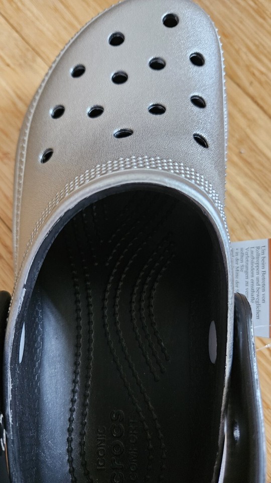 Women Crocs Platform Silver Metallic Shine Clogs Stomp Clogs Size 8 NWT ...