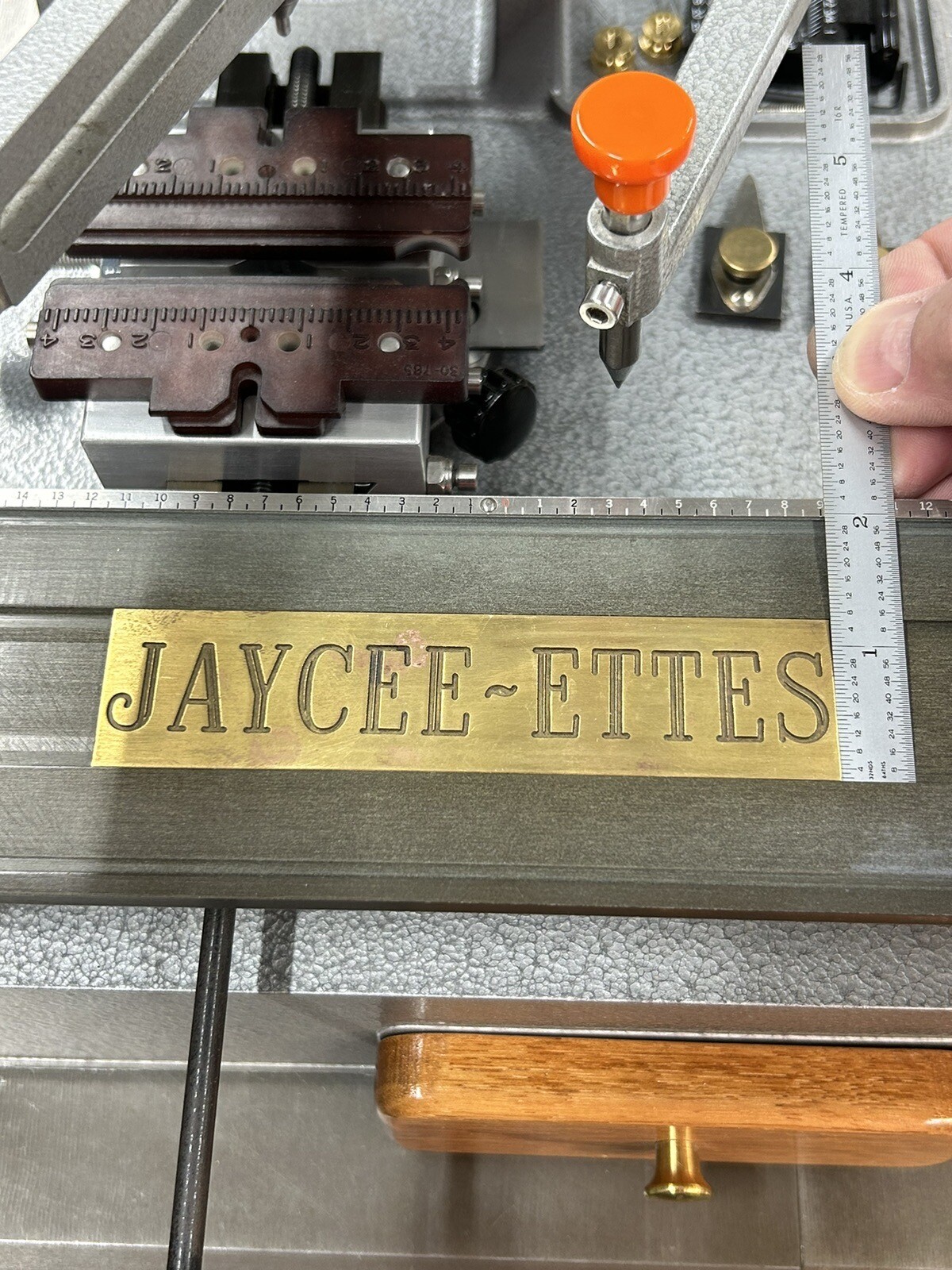 QTY 1 BRASS MASTER TEMPLATE FOR NEW HERMES ENGRAVER FONT TRAY JAYCEES ...
