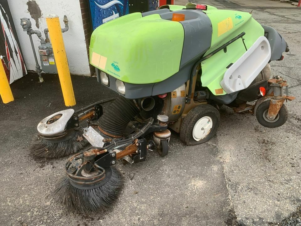 Applied Model 414RS Green Machine Sweeper Low Hours Kubota Diesel Parts ...