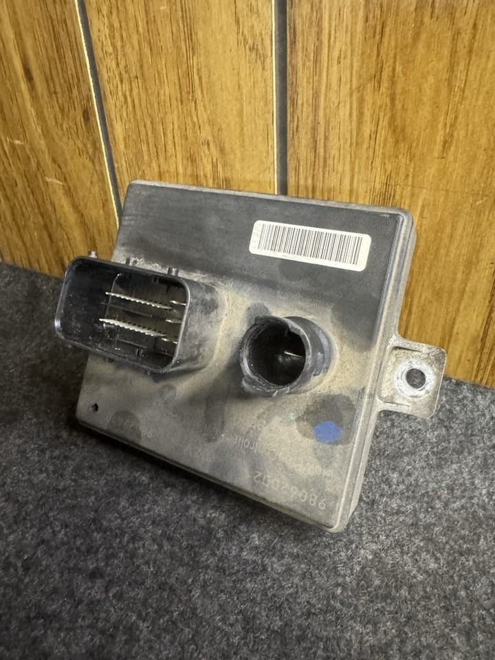 Glow Plug Controller Module 98062002 LMM 6.6L Duramax Silverado 2008 ...