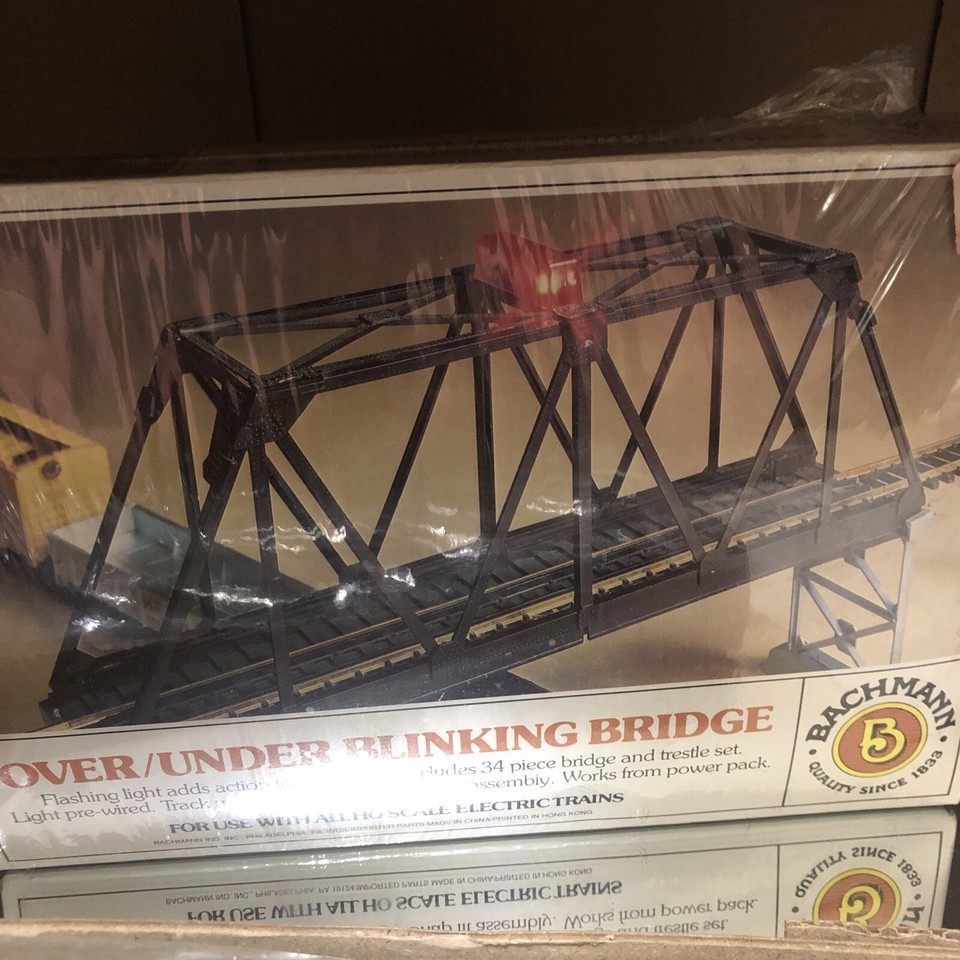 Bachmann HO Scale Over/Under Blinking Bridge & Trestle Set NEW Open Box ...