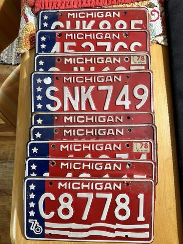 13 VINTAGE 1976 MICHIGAN BICENTENNIAL LICENSE PLATE Minor Flaws Bulk ...
