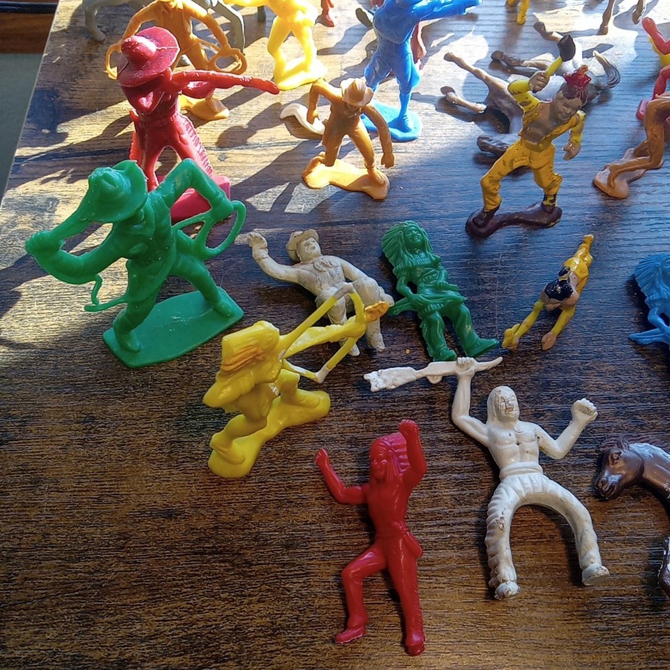 Vintage Plastic Cowboys and Indians Toy Figures Horses Playset Lot Tim ...