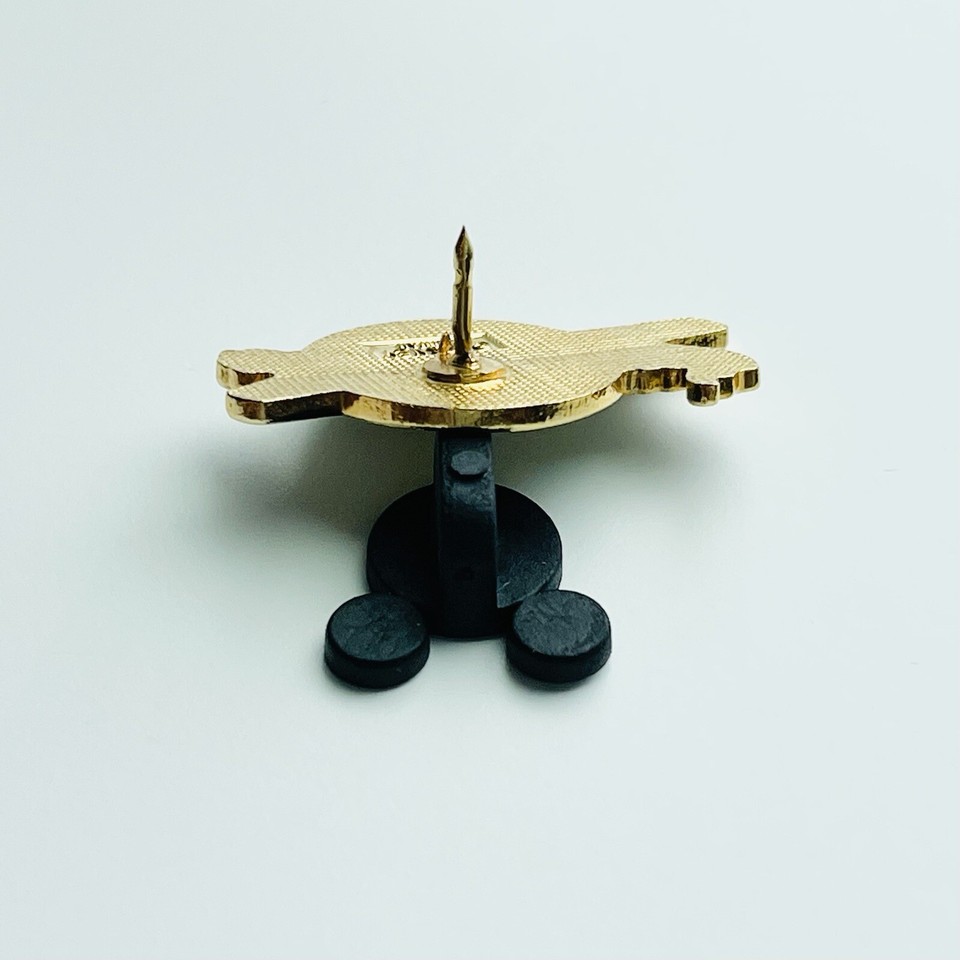 Disney Pin - Pleasure Island Avigator's Supply Store Alligator Airplane ...