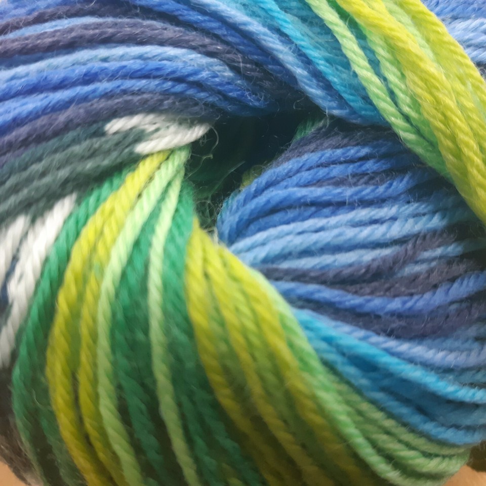 100% Italian Merino Wool Yarn - 50g Adriafil Knitcol DK Self-Striping ...