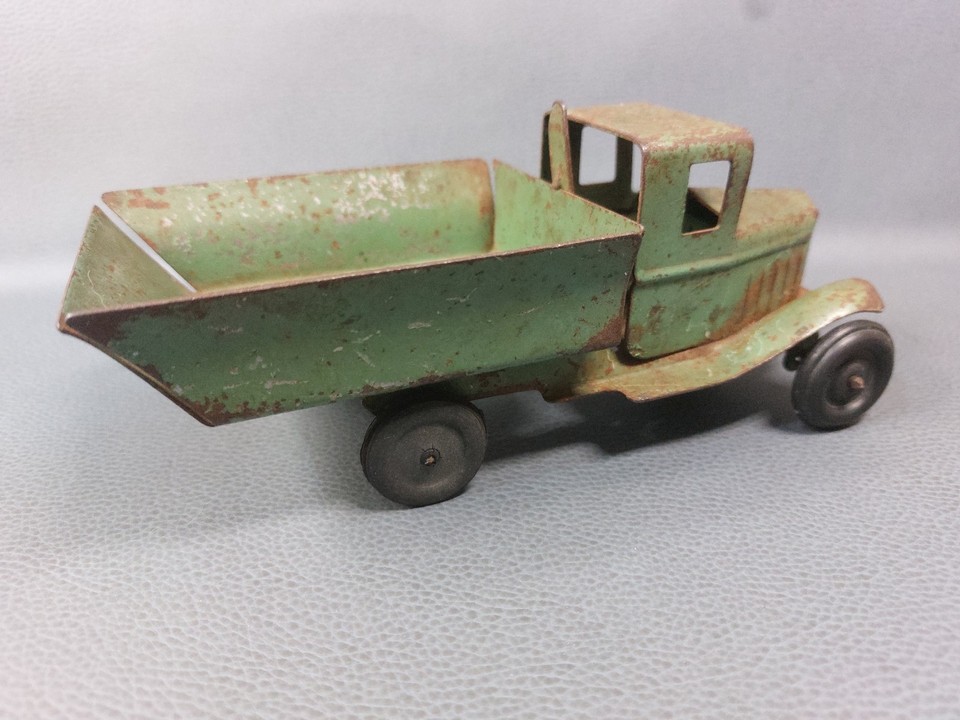 Vintage Tri-ang Green Tipper Truck Lorry. Pressed Steel. Rare ...