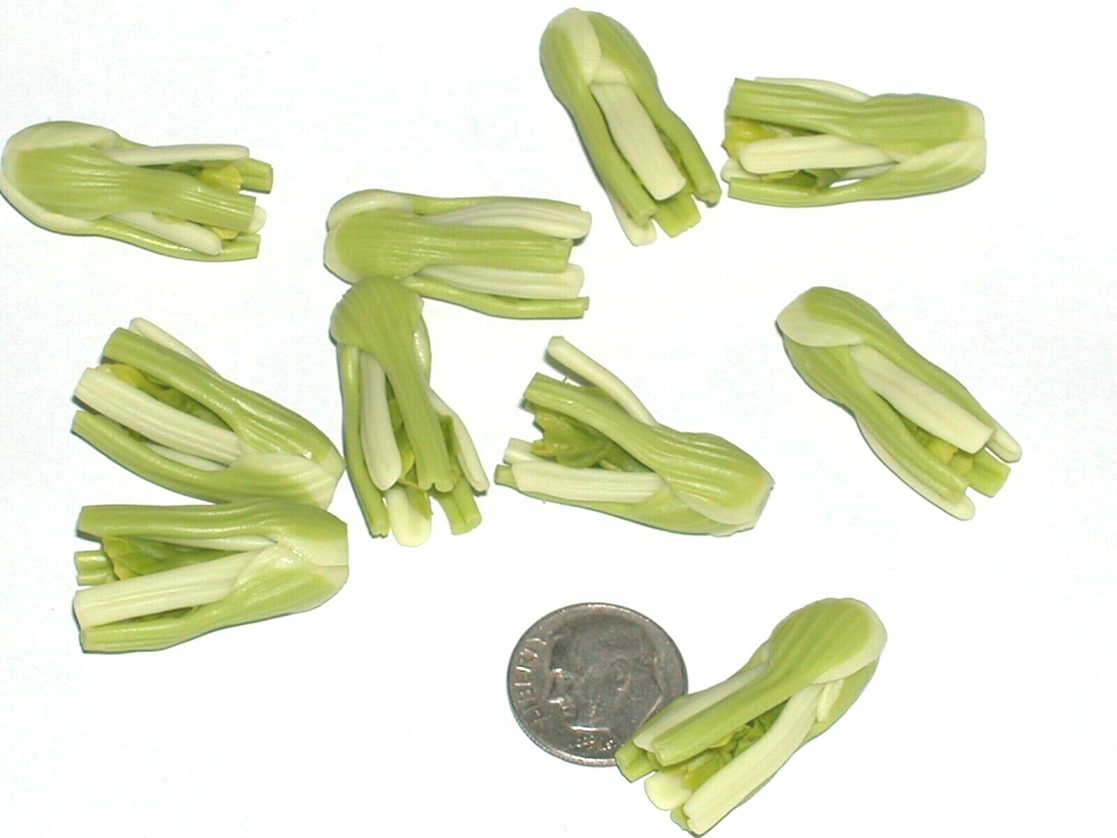 1Pc. Tiny miniature dollhouse food Celery stalks garden vegetable NEW ...