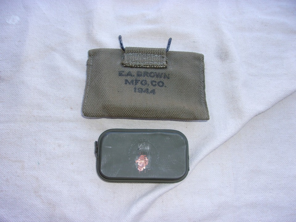 WW2 GI M1942 First Aid Pouch with Dressing--1944 Date NICE | eBay