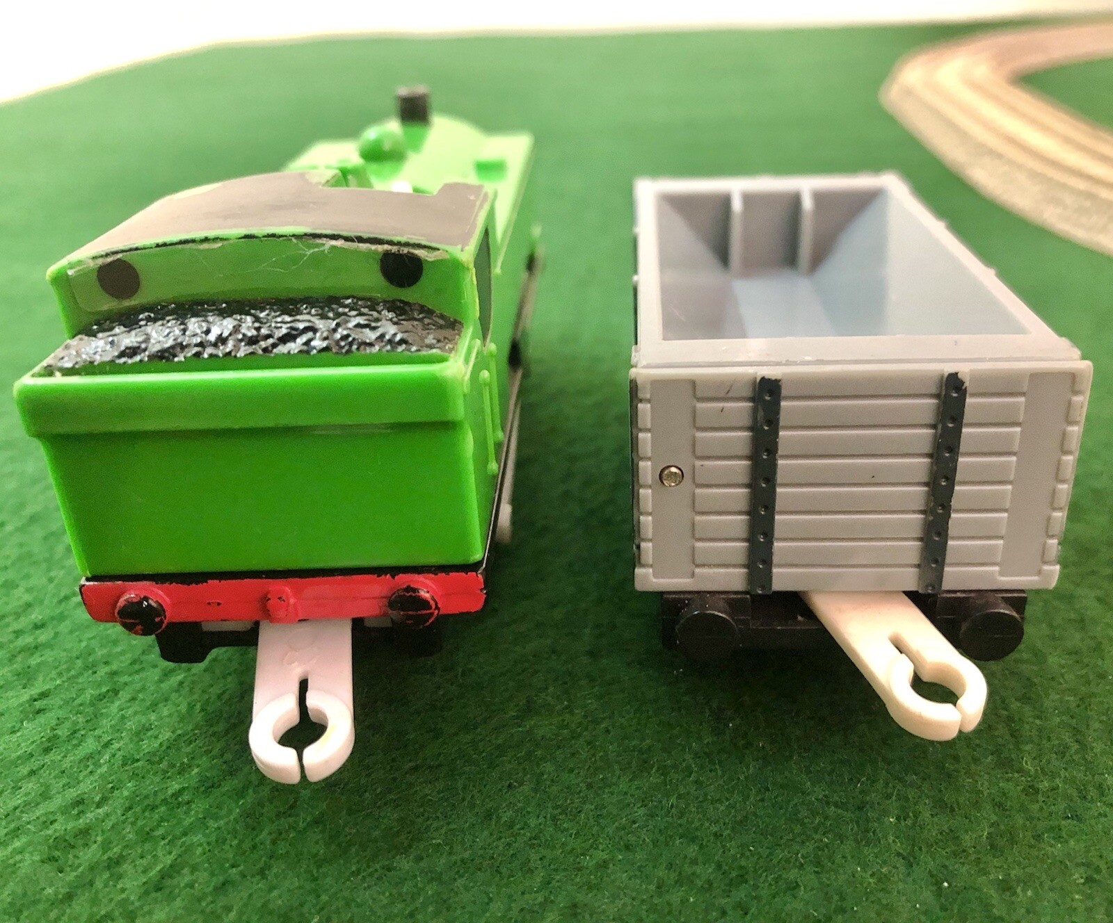 Thomas & Friends Trackmaster Duck At McColl’s Farm Set (2008) + Emily ...