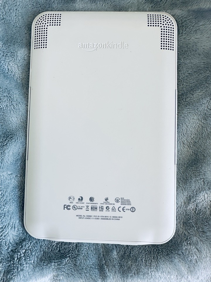 Amazon Kindle 3rd Gen Keyboard 3G, 3G + Wi-Fi, White D00901 New Battery ...