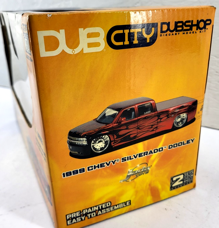 Jada Toys Dub City DUBSHOP 1:24 Scale 1999 Chevy Silverado Dooley Model ...