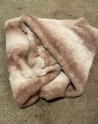 Faux Fur Blush Rose Infinity Scarf | eBay