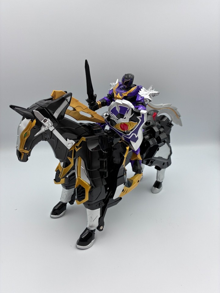 Bandai DX Power Rangers Magiranger Mystic Force Wolf King Wolkaiser ...