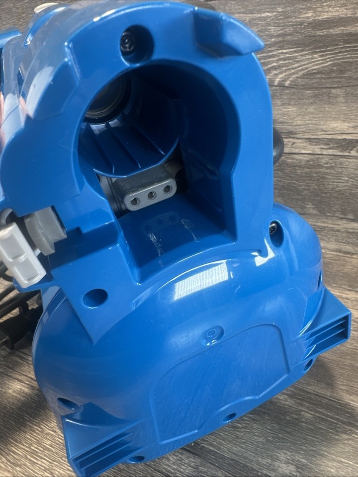 Shark Navigator Lift-Away Vacuum Cleaner ZU560 Main Body Base Motor W ...