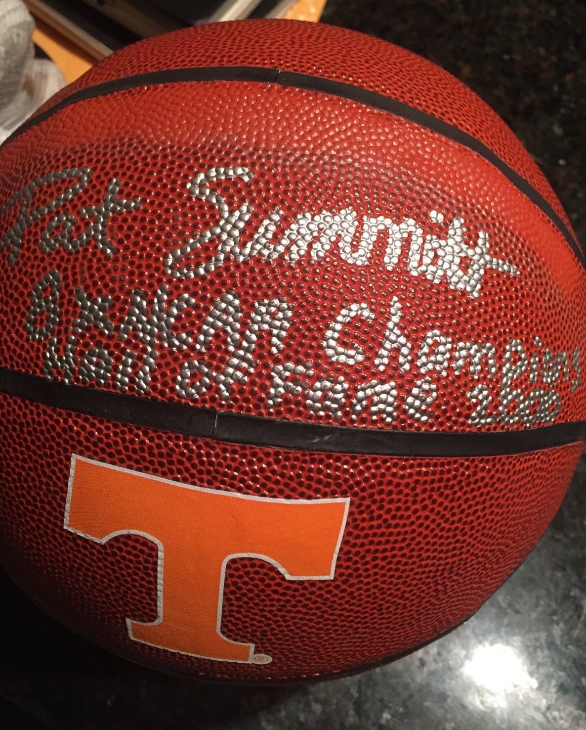 PAT SUMMITT AUTOGRAPH SIGNED TENNESSEE LADY VOLS BASKETBALL | eBay