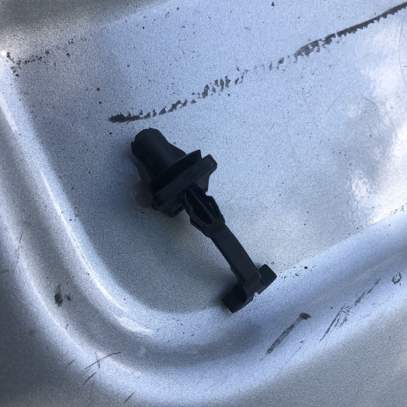 Genuine Toyota Windshield Pillar Trim Upper Clip 62217-06020 | eBay