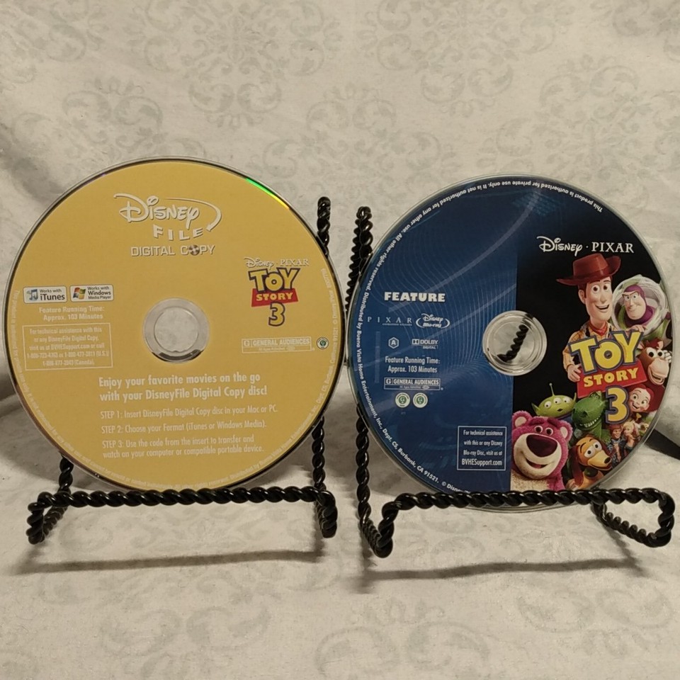 Toy Story 3 (Four-Disc Blu-ray/DVD Combo + Digital Copy) Disney Pixar ...