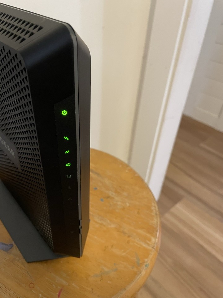 NETGEAR Nighthawk AC1900 WiFi Cable Modem Router Model C7000) - Open ...
