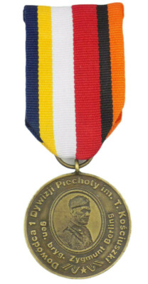 671 WWII POLISH 1ST TADEUSZ KOŚCIUSZKO INFANTRY DIVISION GEN. BERLING ...