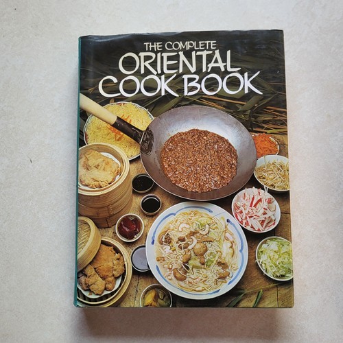The Complete Oriental Cookbook by Isabel Moore and Jonnie Godfrey (HC ...