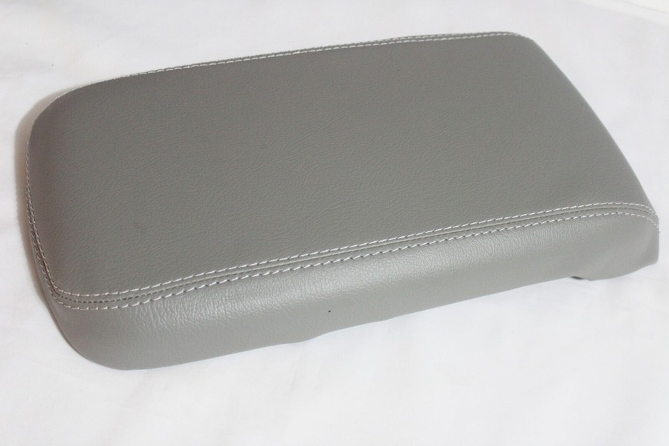 Fits 15-19 GMC Canyon Synthetic Leather Center Console Cover Light Gray ...