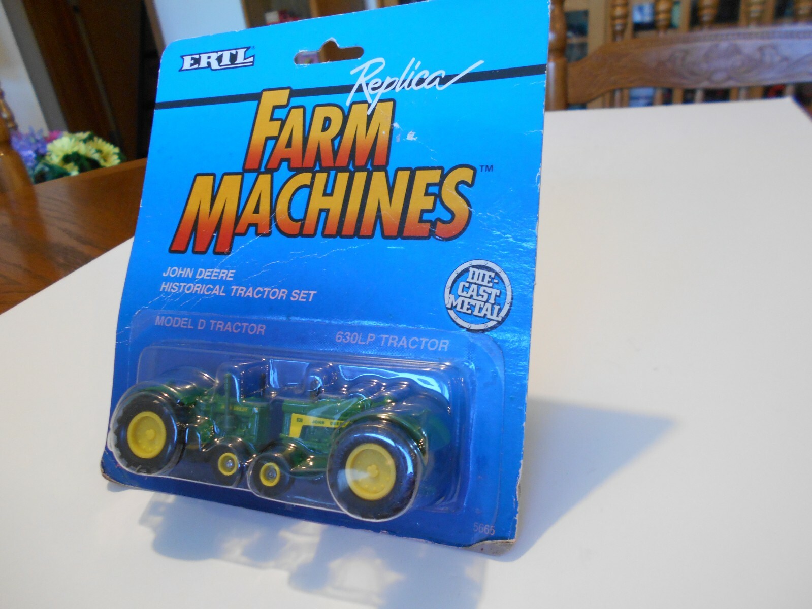 Vintage 1993 Ertl 1:64th John Deere Historical Tractor Set, Model D ...