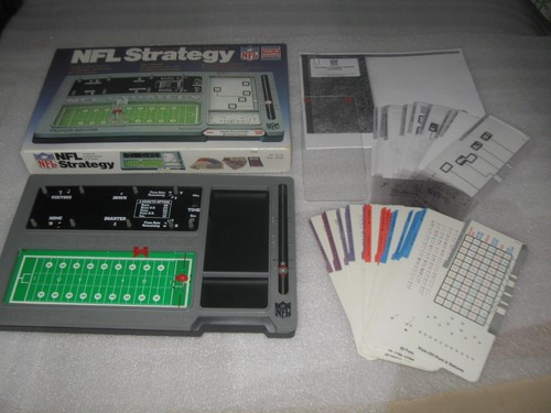 Vintage Complete 1981 NFL Strategy Ultimate Game Of Football w ...