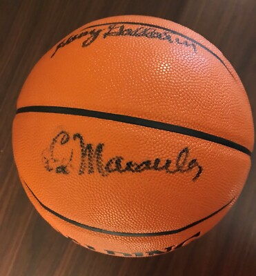 EASY ED MACAULEY SIGNED NBA SPALDING BASKETBALL, ST. LOUIS HAWKS STAR ...