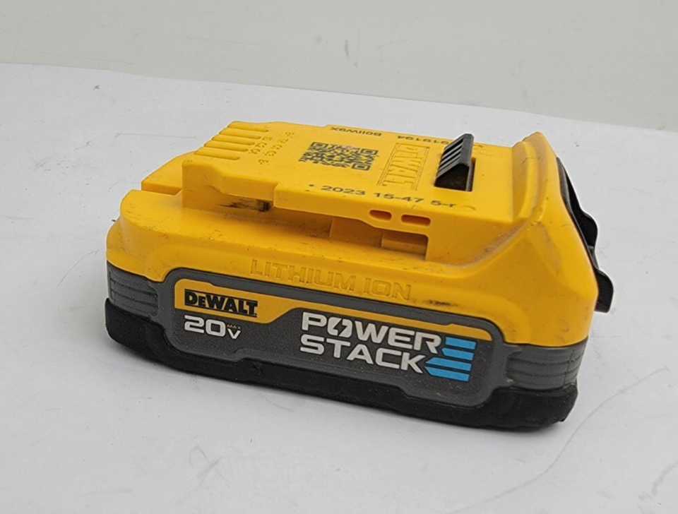 DeWalt 20V Power Stack Battery DCBP034 | eBay