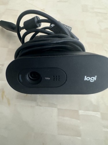 Logitech C270 HD Webcam 720p Logi V-U0018 Built-In Microphone USB ...