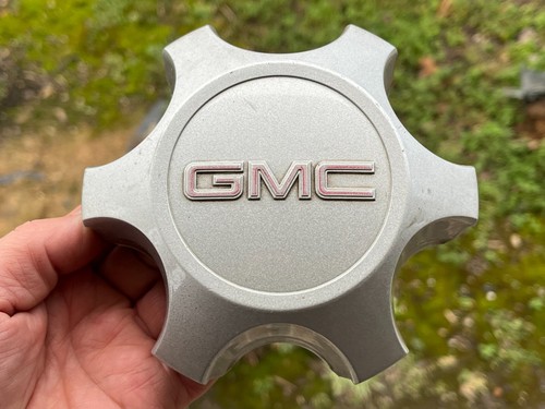 GMC ACADIA OEM WHEEL CENTER CAP SILVER 9596876 2013 2014 2015 2016 2017 ...