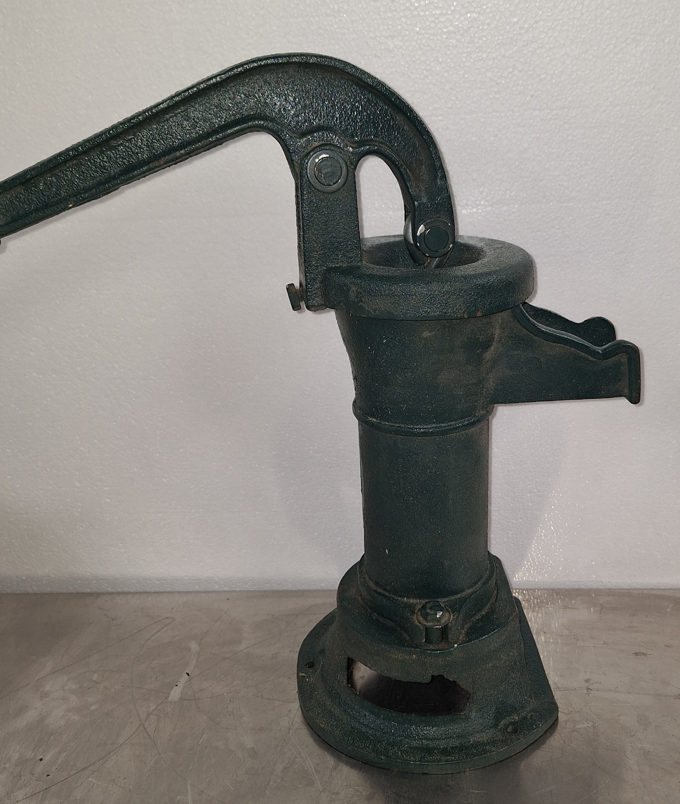 Vintage Cast Iron Pitcher Water Pump Green Finish Signed HARVARD AGI | eBay