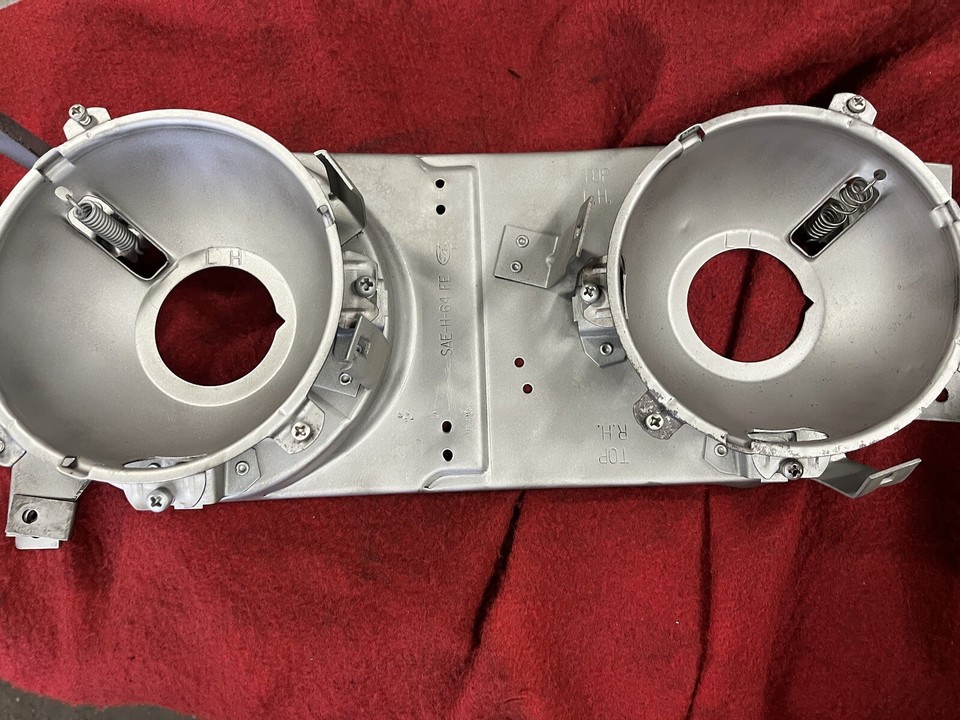 1964 Ford Fairlane 500 Sports Coupe Thunderbolt headlight Bucket ...