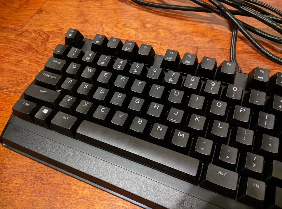 Alienware AW310K Mechanical Gaming Keyboard Cherry Mx Red Switches ...