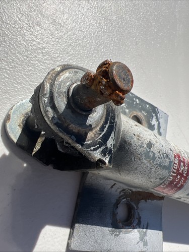 Slide In Pickup Truck Camper Jack Bock Round Shaft See Pics 2 Bolt Hole ...