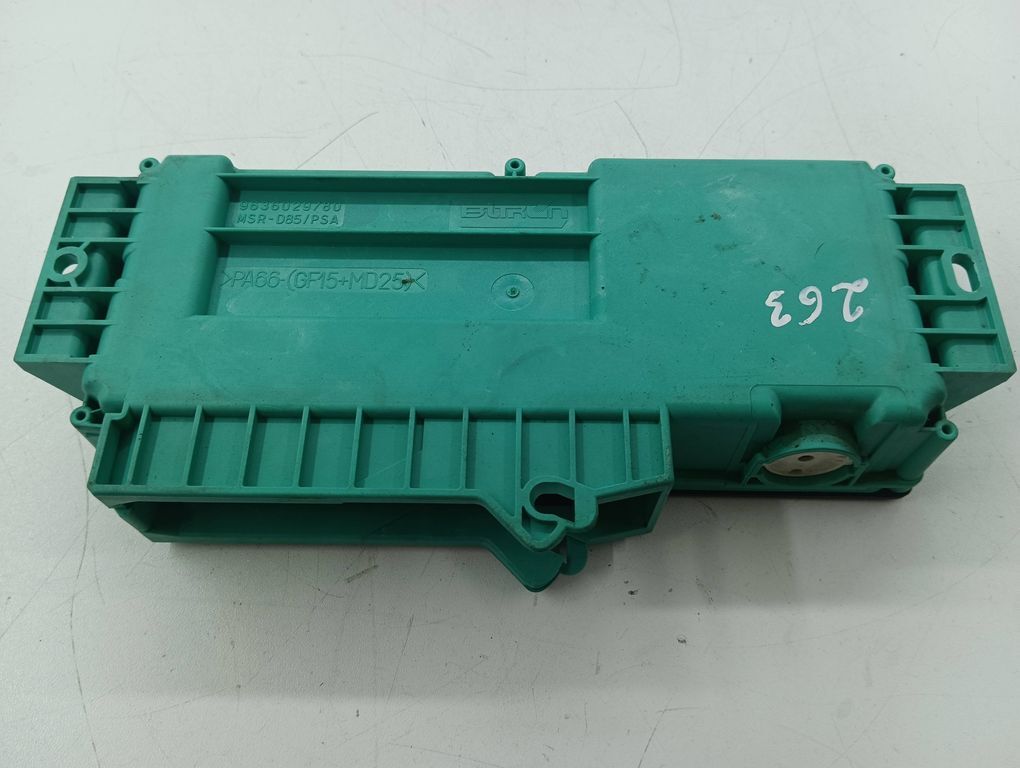 Peugeot 406 2001 Body Comfort Control Module Unit 9636029780 AMD97421 ...
