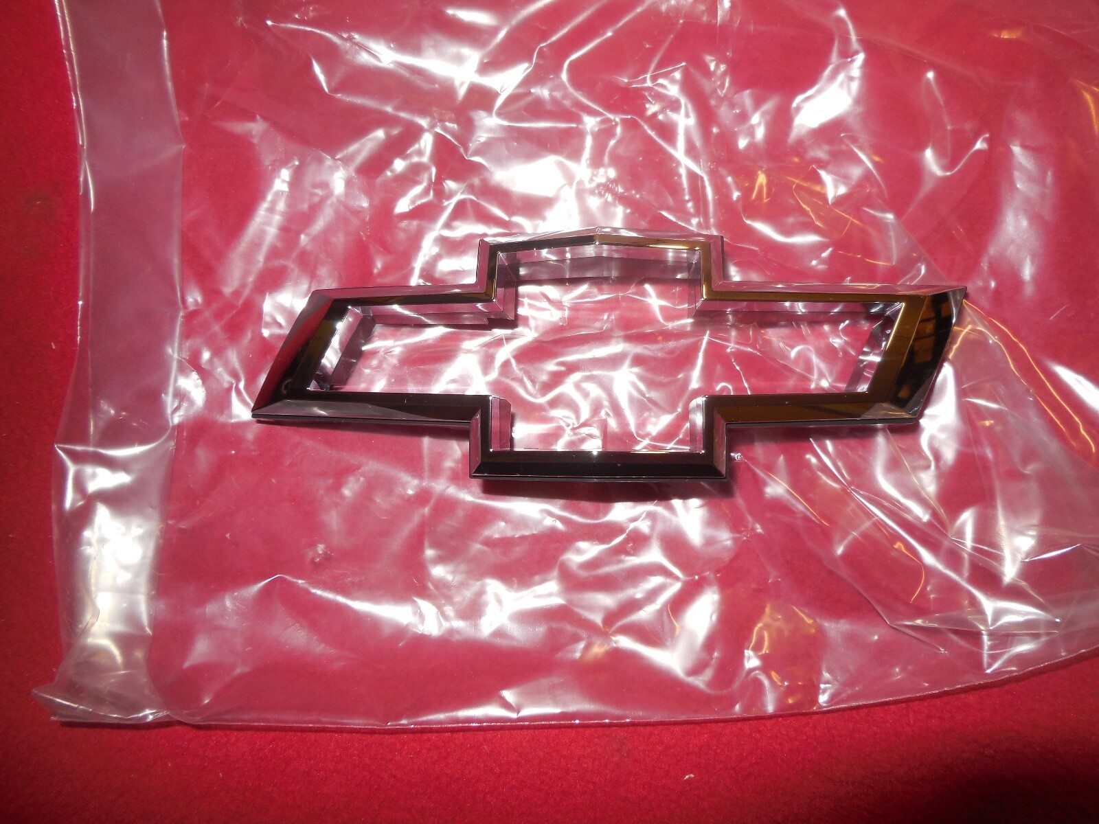 2014-2015 Chevrolet Camaro Z28 Flowtie Emblem 23468210 Chrome Genuine ...