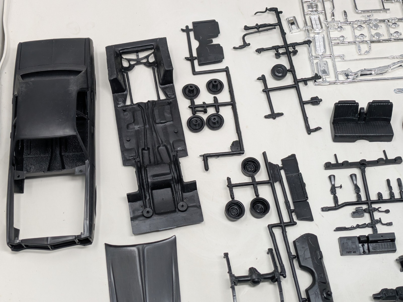 Dodge Joker Goon Car Gotham City Police Car 1/25 Model Kit AMT 1977 | eBay