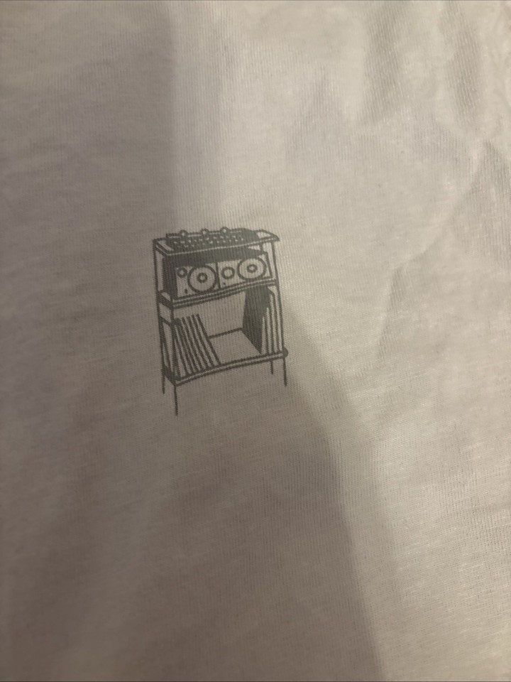 Men’s Newstand Records — Graphic Tee Size XL — Light Grey Great ...