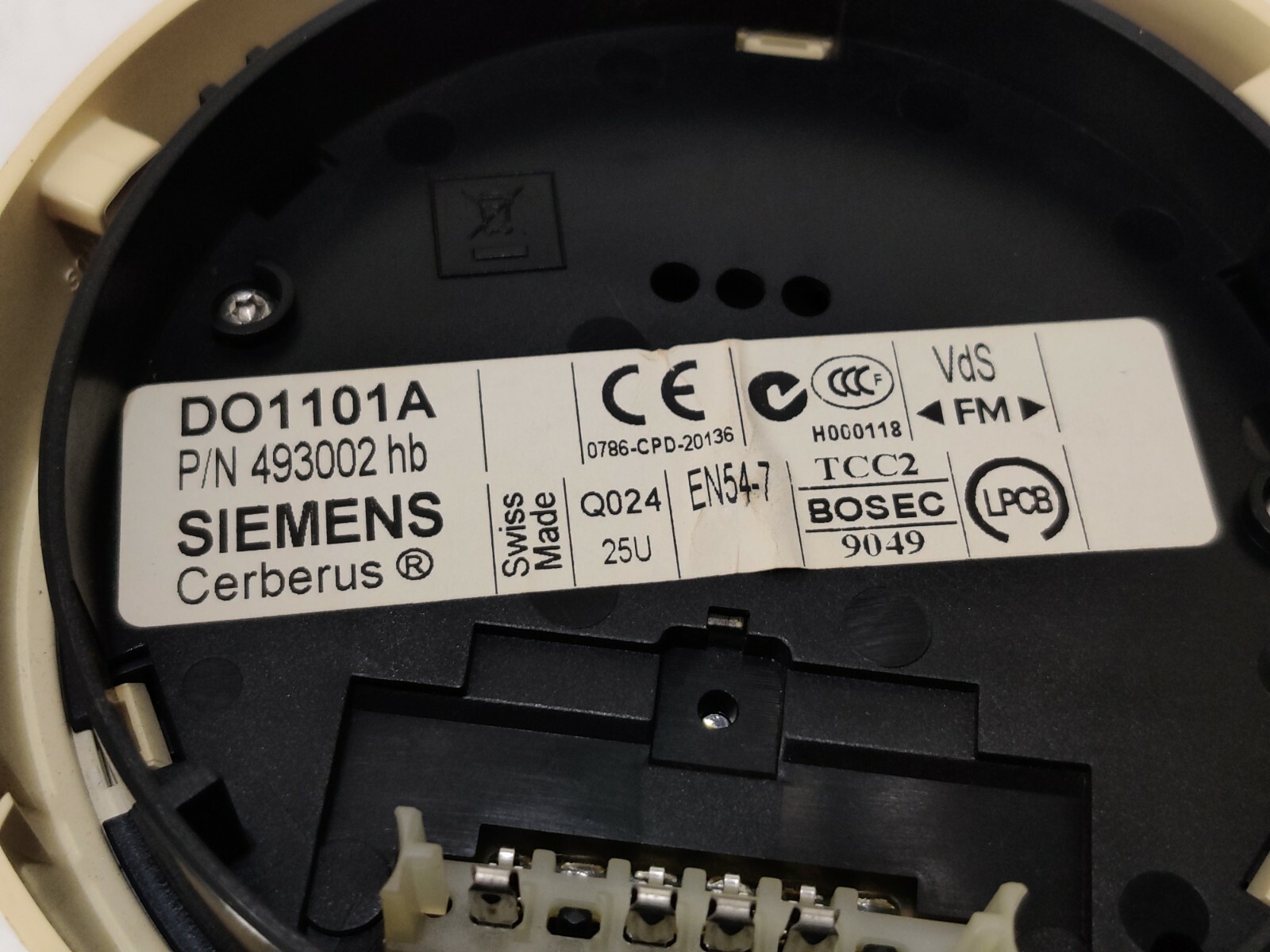 Siemens DO1101A Automatic Fire Detectors P/N 493002 hb | eBay