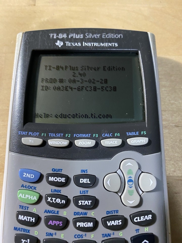 Texas Instruments TI-84 Plus Silver Edition Gray Graphing Calculator ...