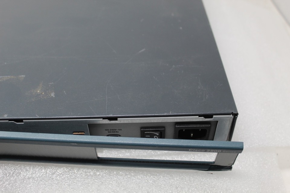 Cisco Systems 2800 Series 2811 Integrated Services Router CISCO2811 V05 ...