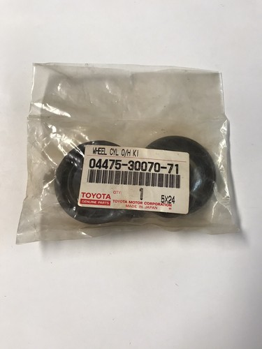 NEW OEM WHEEL CYLINDER O/H KIT #04475-30071-71 TOYOTA FORKLIFT | eBay