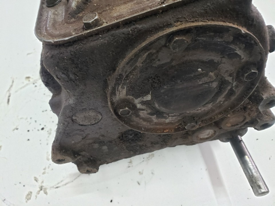 OEM Chevy Corvair Transmission Assembly Case Gears 3837982 - 1964 3-spd ...