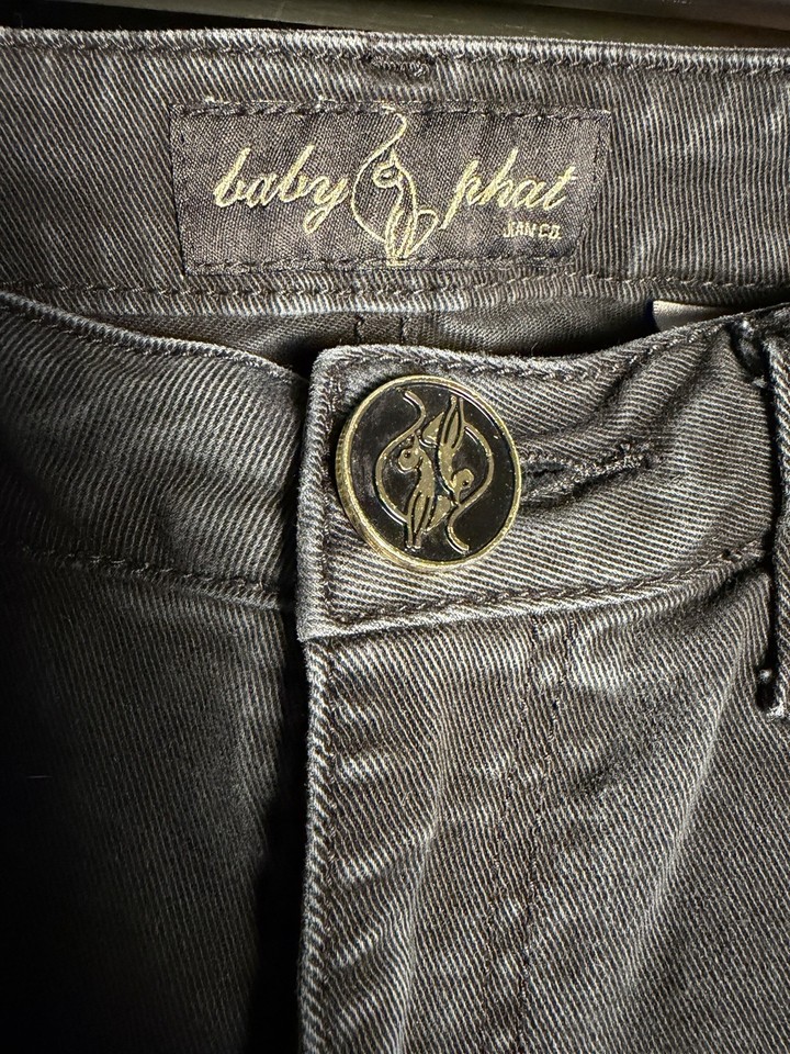 Baby Phat Black denim Capris with a true Y2K / early 2000s vibe Size 5 ...